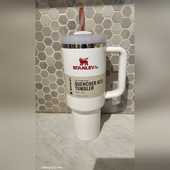 Stanley | Kitchen | Stanley Mistletoe Twist The Quencher H2 Flowstate ...